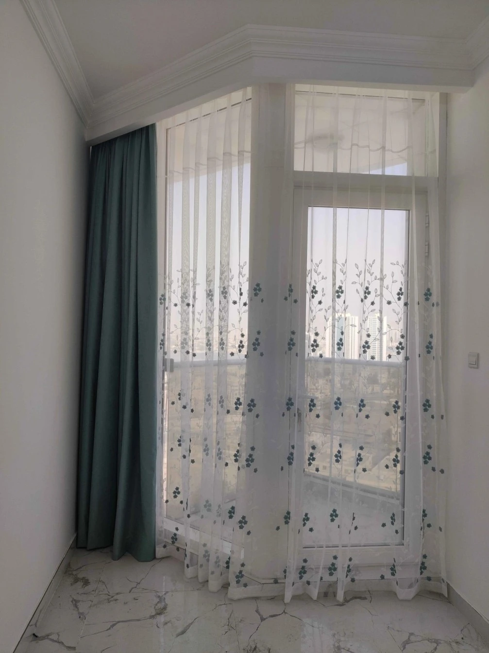 Affordable Window Sheer for Style by BlindsDxB | Dubai